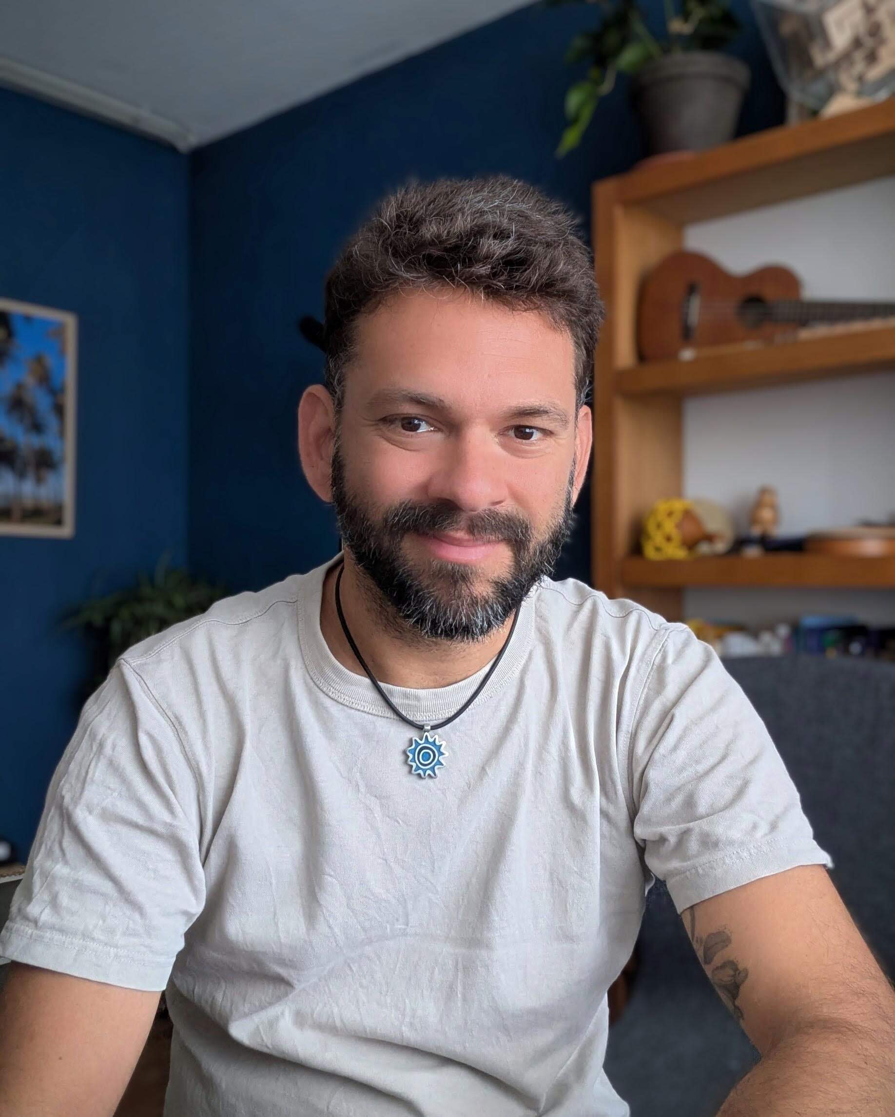 Noah Fernandes | Trauma & Relationship Healing in Amsterdam
